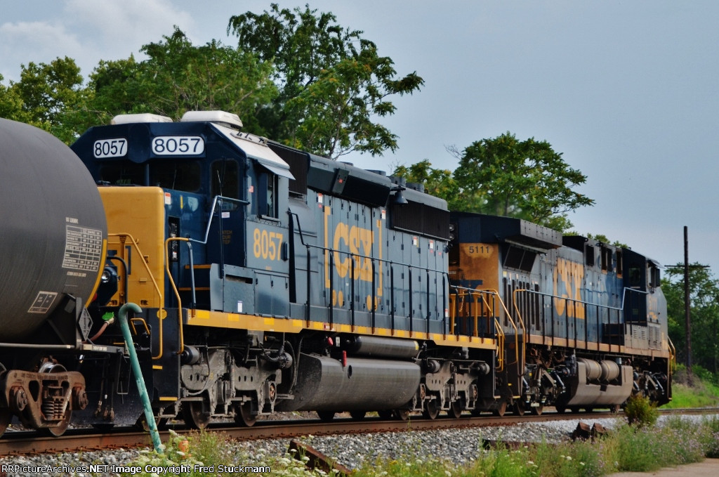 CSX 8057 & 5111